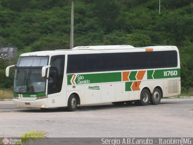 Cia. São Geraldo de Viação 11760 em Itaobim por Sérgio Augusto Braga ...